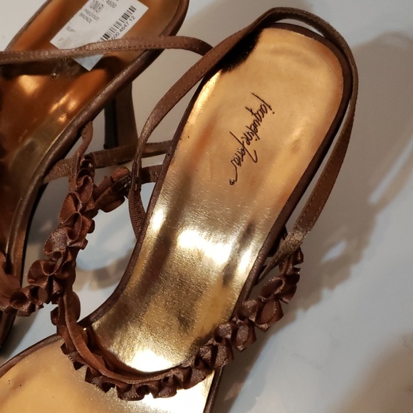 Jacqueline Ferrar | Shoes | Jacqueline Ferrar Satin Sandals | Poshmark
